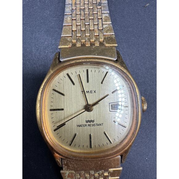 Timex | Accessories | Vtg Timex Water Resistant Automatic Gold Tone ...